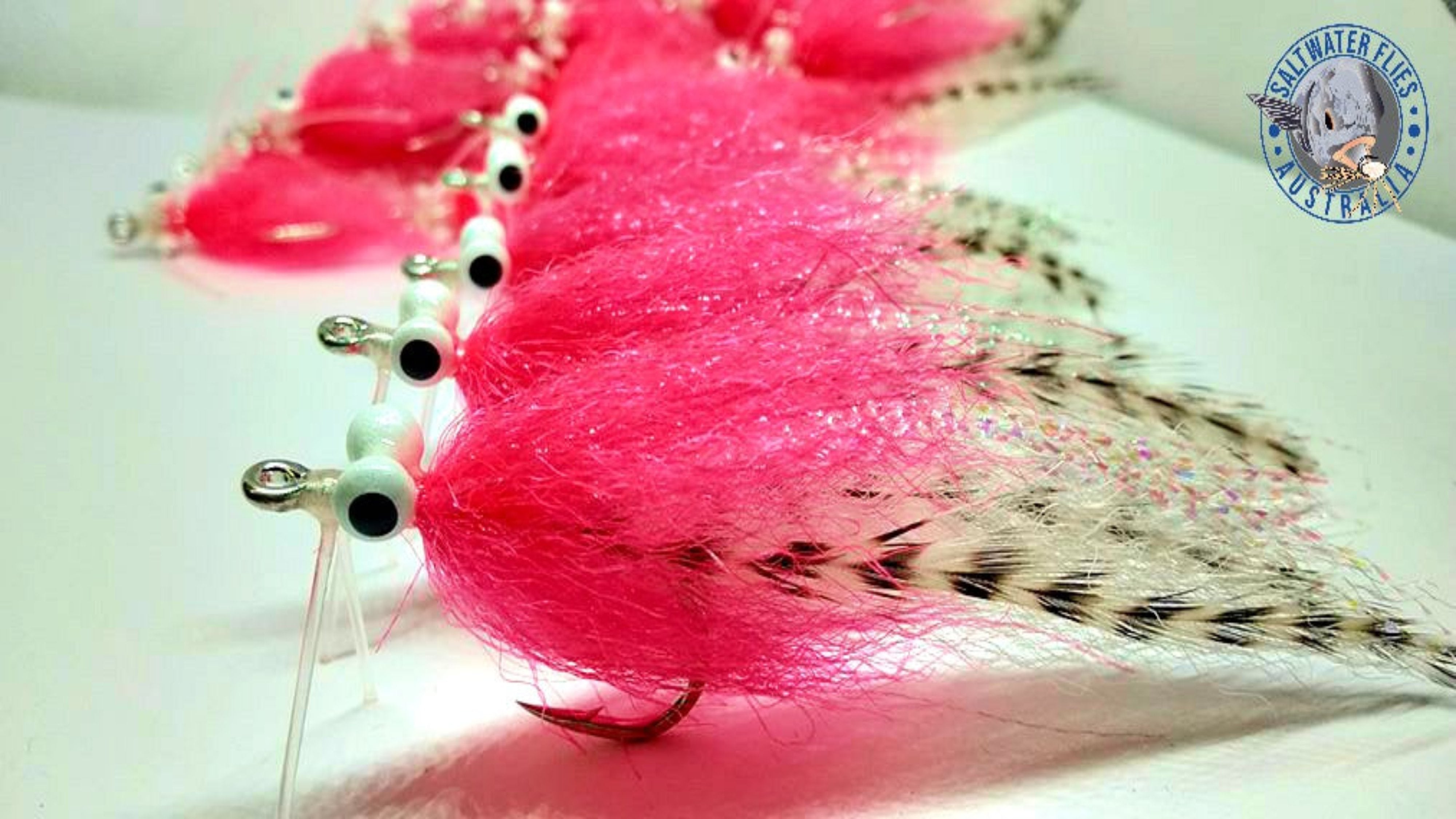PINK THING FLY - SL12 2/0 - PEARL LEAD EYE – Saltwater Flies Australia